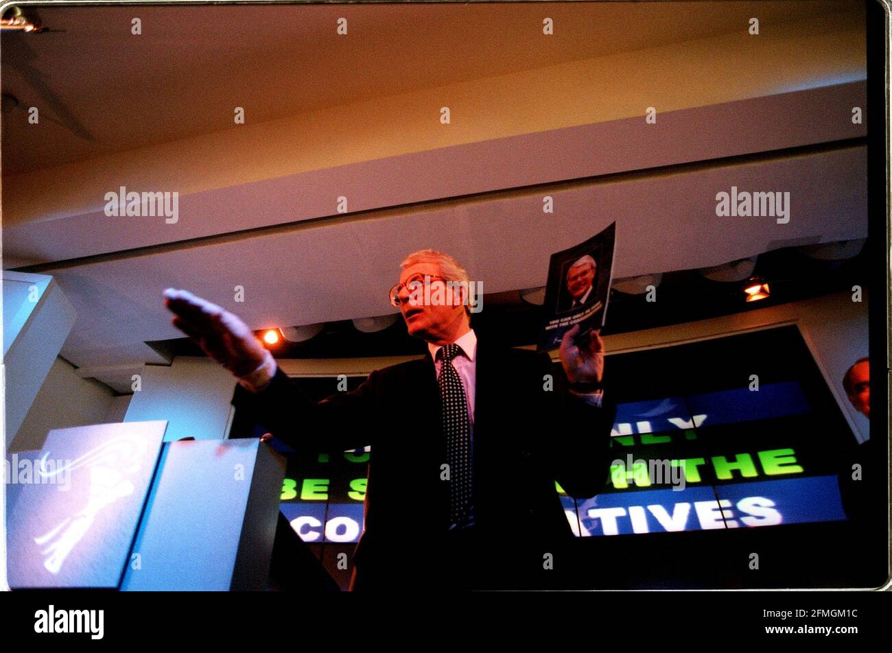 John Major 1997 High Resolution Stock Photography and Images - Alamy
