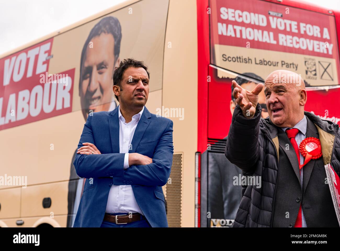 Battle bus hi-res stock photography and images - Alamy