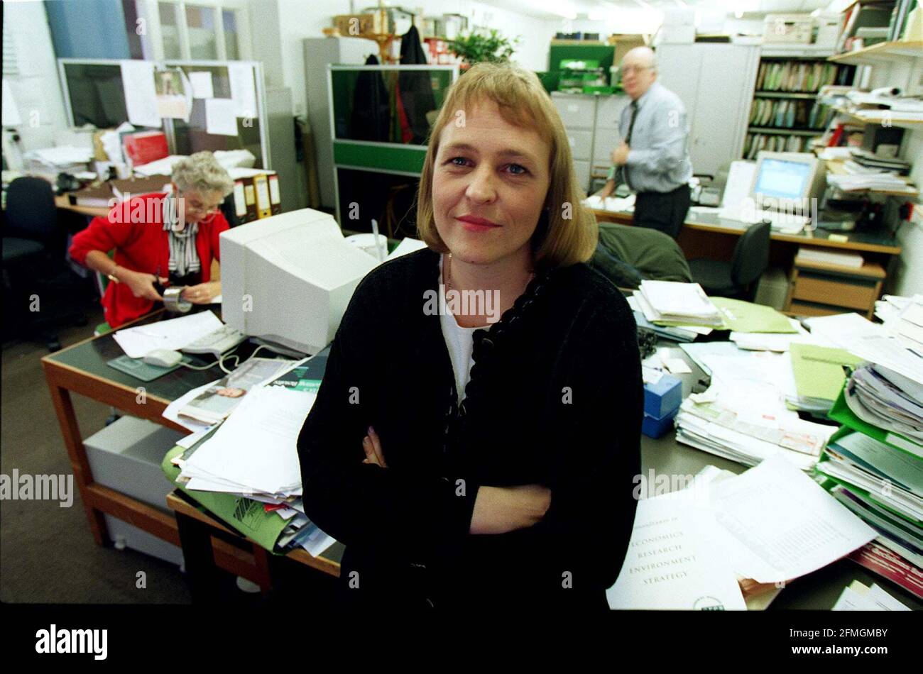 Single Mother Lesley Porter at work November 1997Lesley has worked in ...