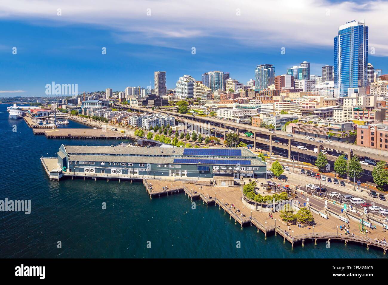 Seattle city downtown skyline cityscape in Washington State, USA Stock ...