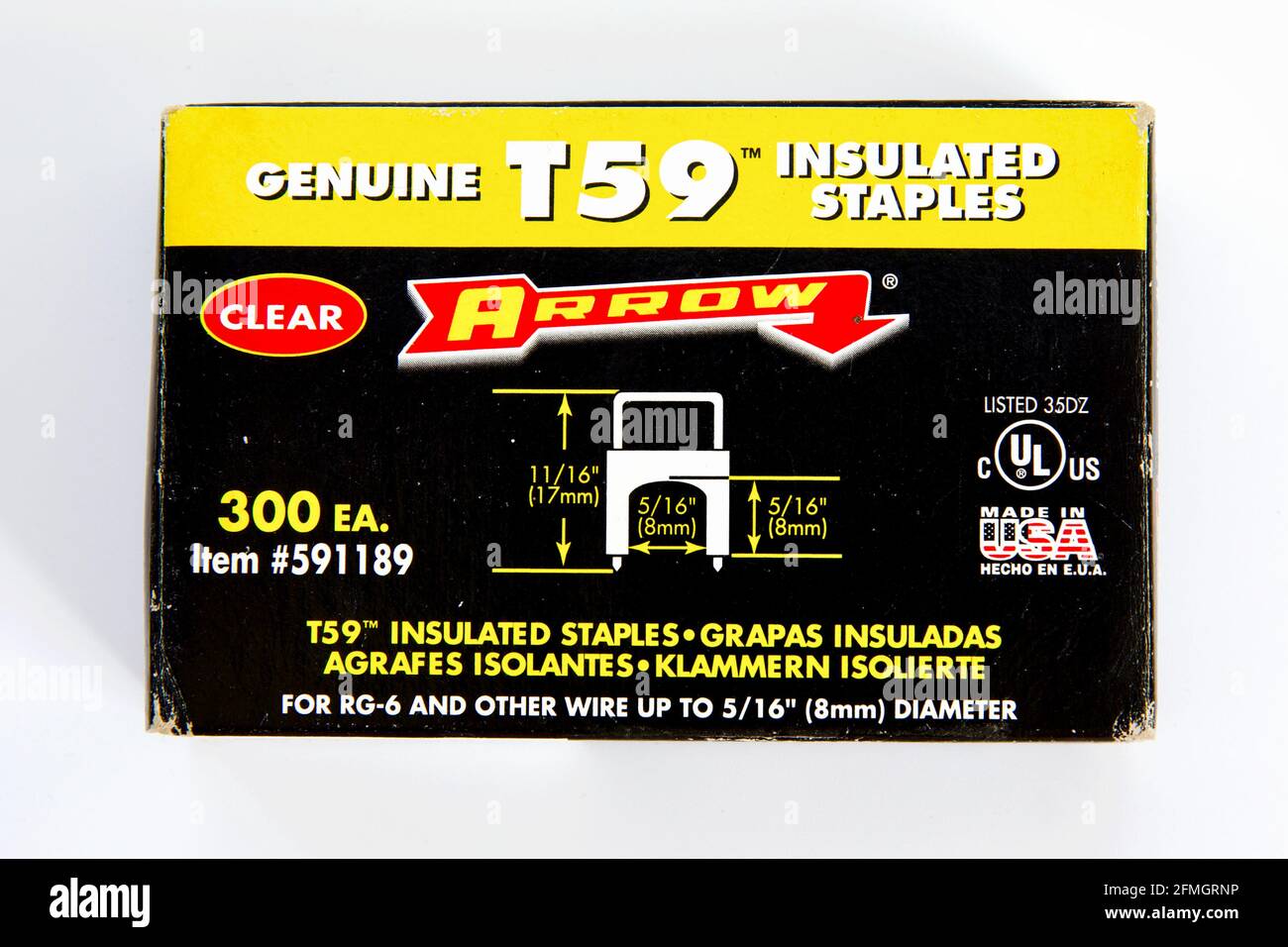 Arrow T59 Clear Insulated Staples on a white background Stock Photo - Alamy