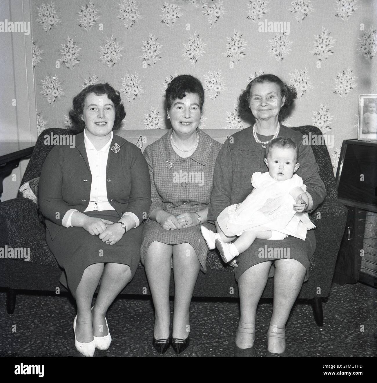 Great great great grandmother hi-res stock photography and images - Alamy