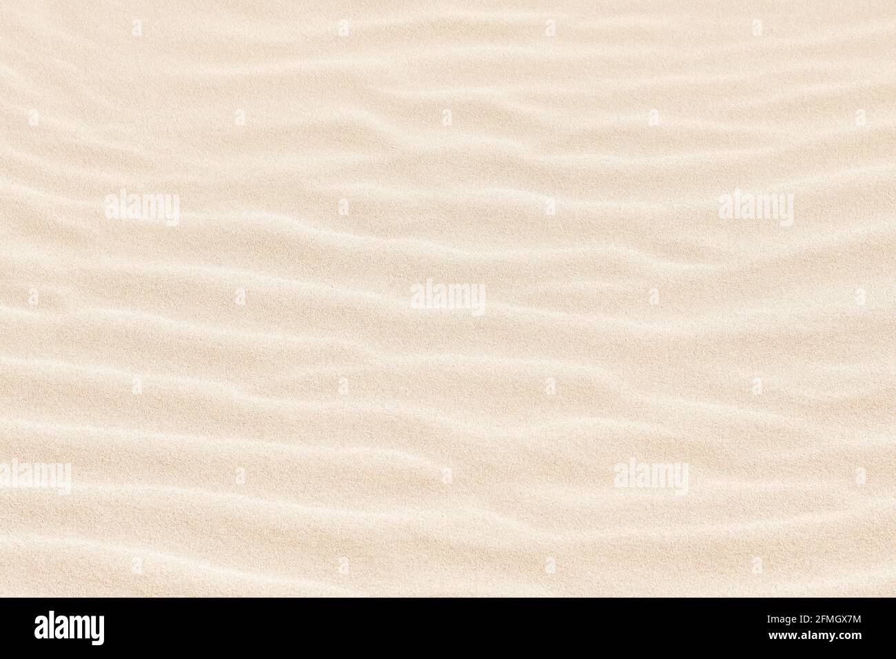 Abstract irregular pattern in white sand on beach. Textured summer ...