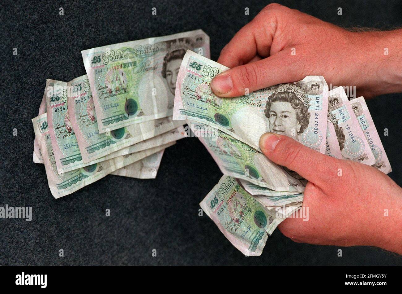 The English Five Pound note Dbase Stock Photo - Alamy