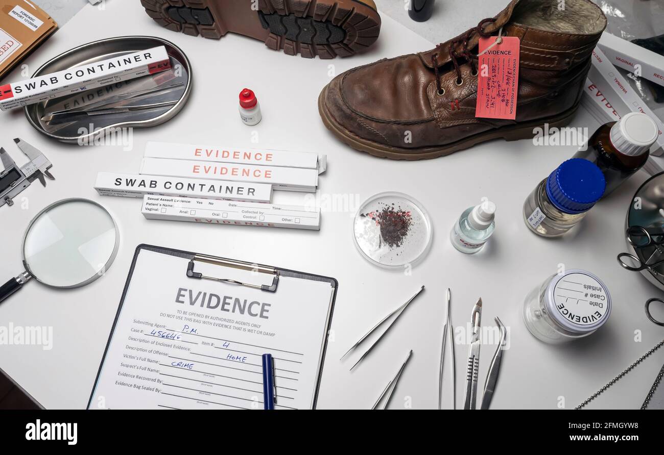 Shoe particle trace samples in crime lab, homicide investigation ...