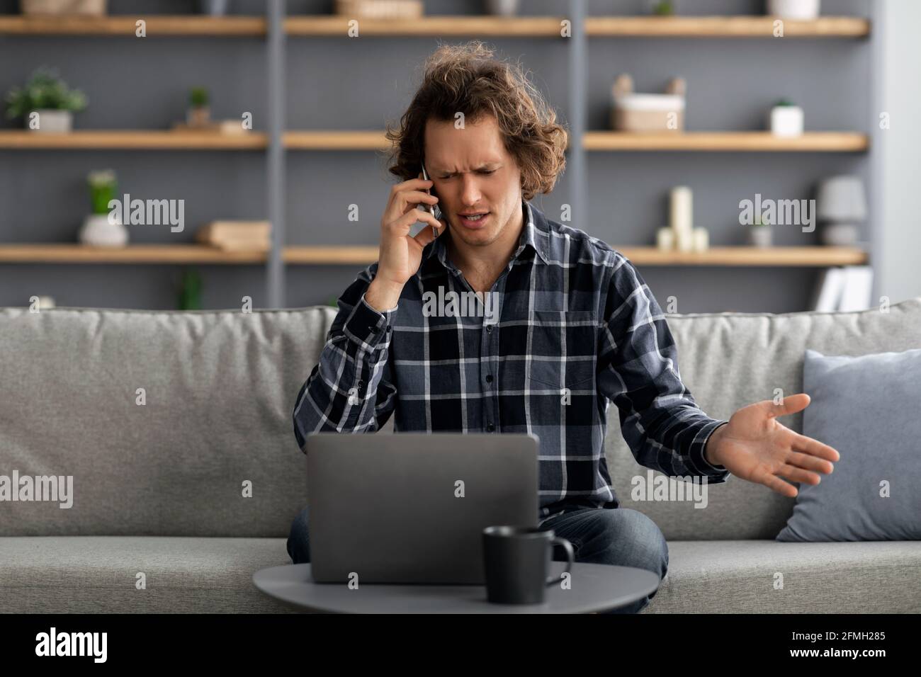 Discontented communication hi-res stock photography and images - Alamy