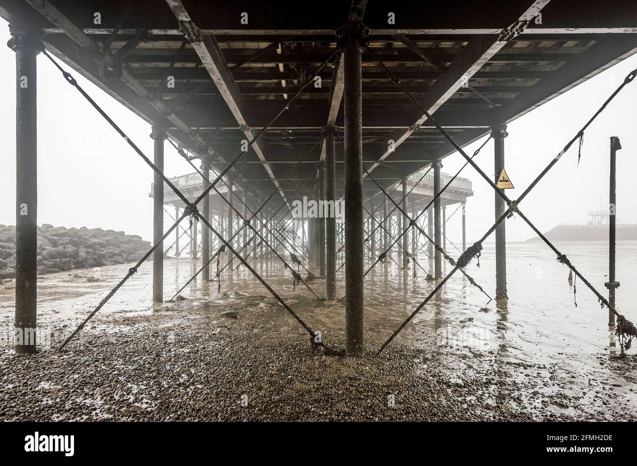 Victorian pier legs hi-res stock photography and images - Alamy