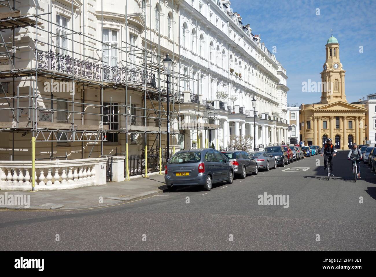 Pembridge road notting hill hi-res stock photography and images - Alamy