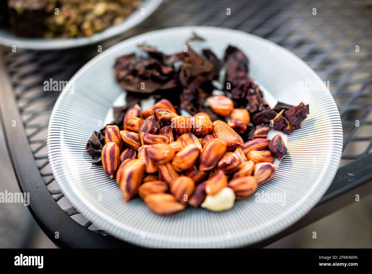 Raw jungle hi-res stock photography and images - Alamy