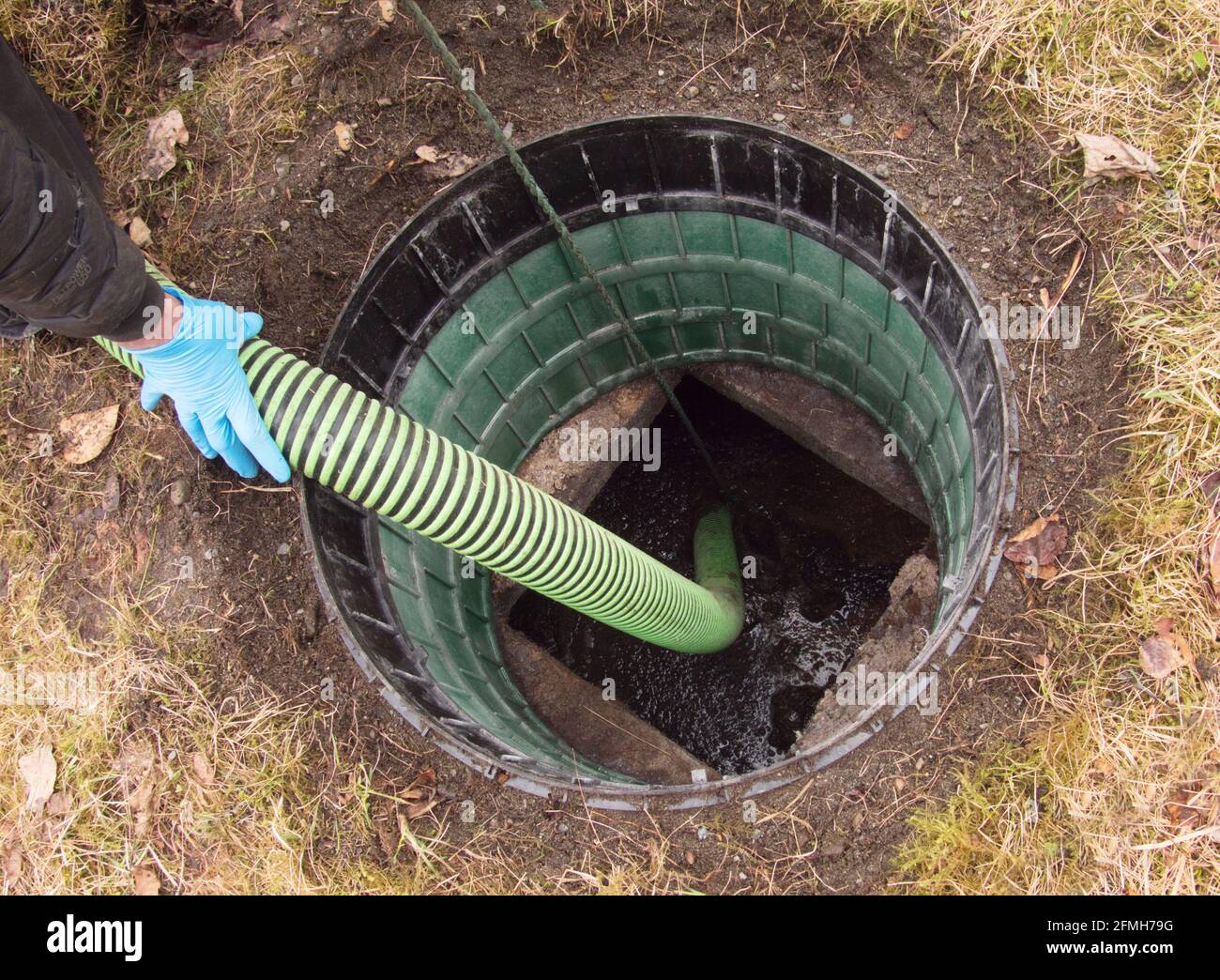 Septic pumping hi-res stock photography and images - Alamy