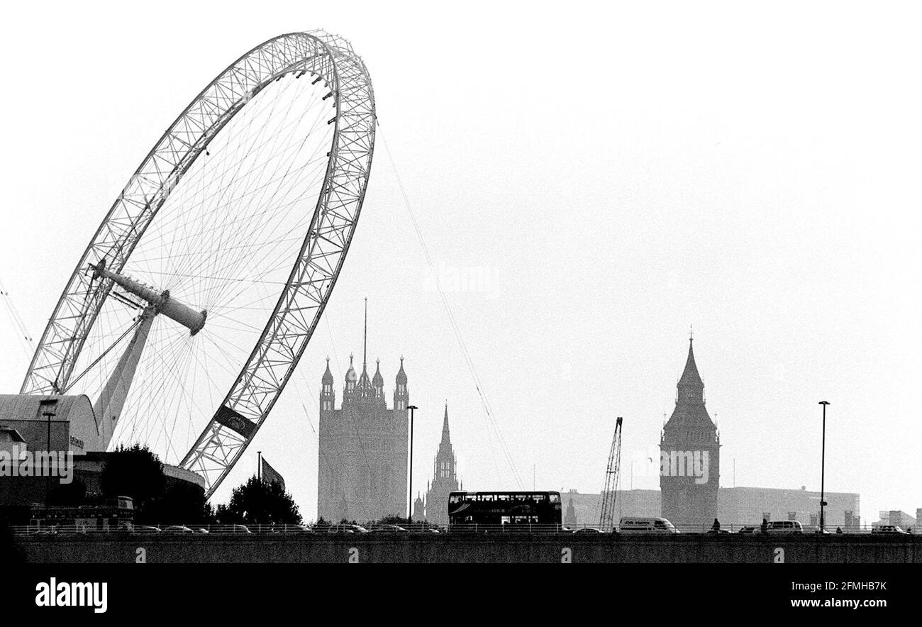 London Eye Millennium Ferris Wheel October 1999The London Eye before ...