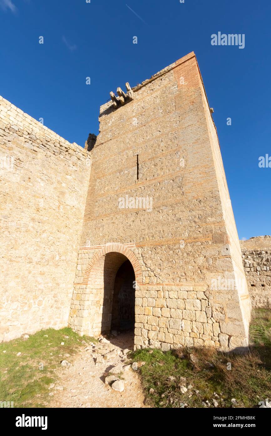 Castle of Gormaz in Soria province, Spain Stock Photo - Alamy