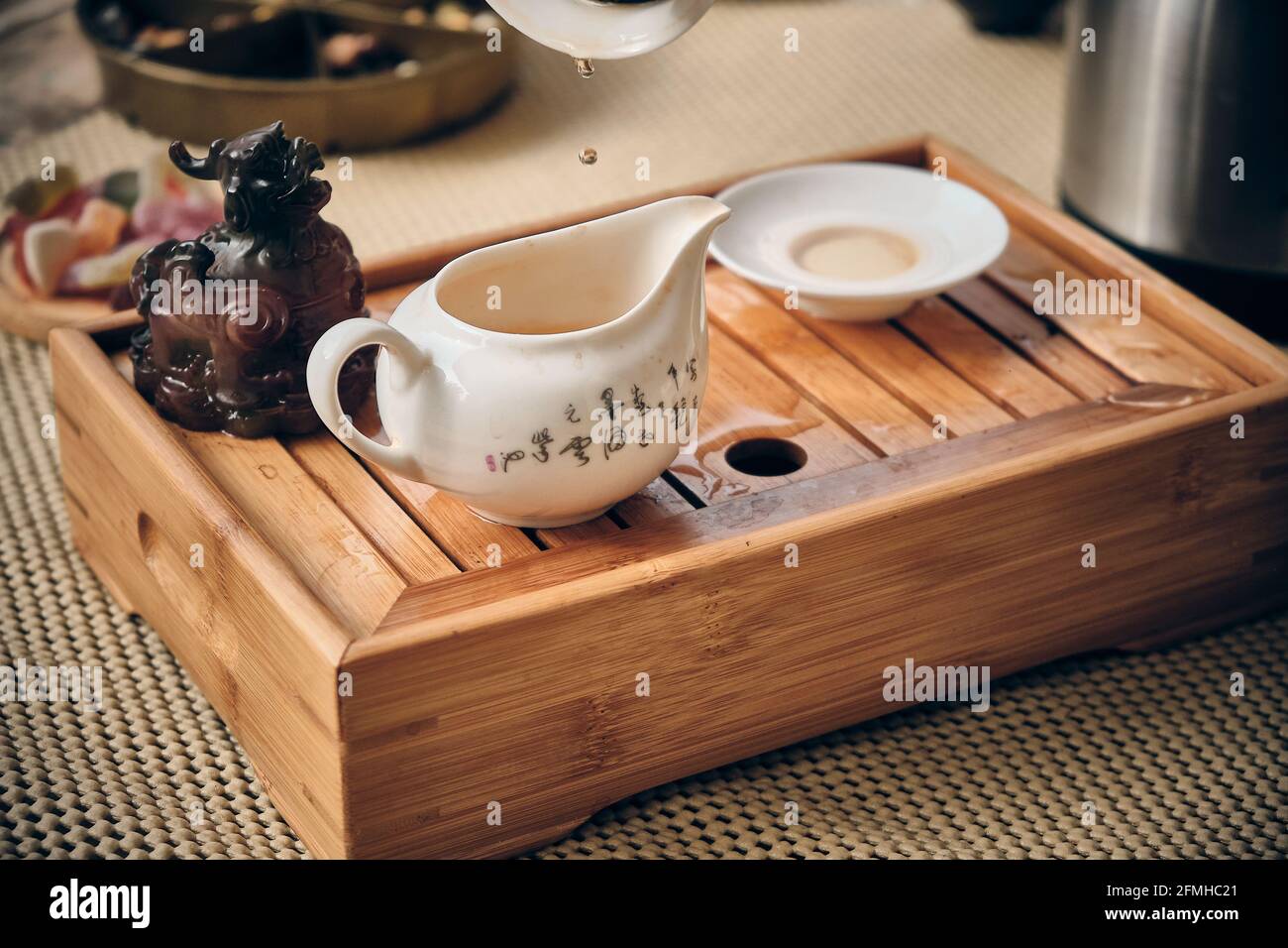 Teaware for traditional chinese tea ceremony Stock Photo - Alamy