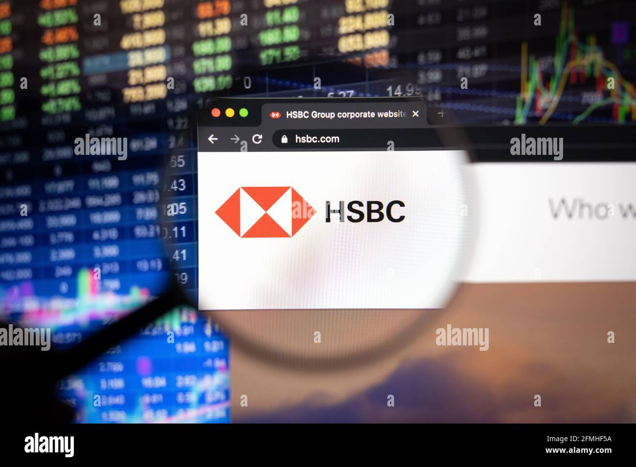 Hsbc share hi-res stock photography and images - Alamy