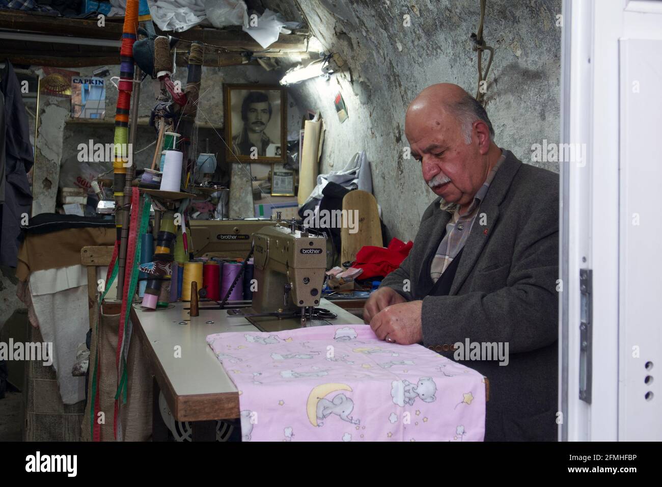 Turkish tailor hi-res stock photography and images - Alamy