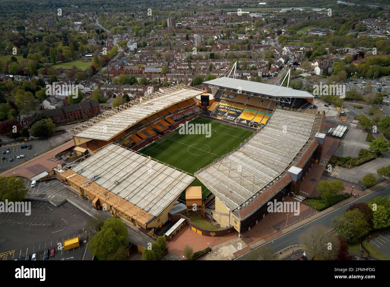 Molineux stadium hi-res stock photography and images - Alamy