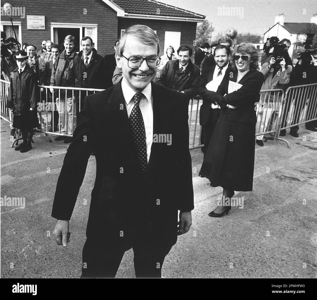 John Major arriving at the Polling Station in Huntingdon Stock Photo ...