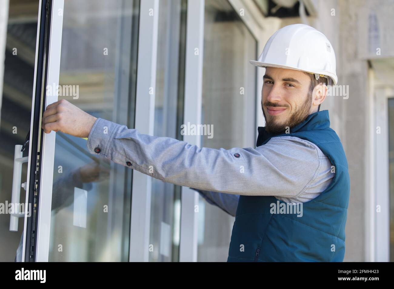 check the window frame level to meet the standard Stock Photo - Alamy