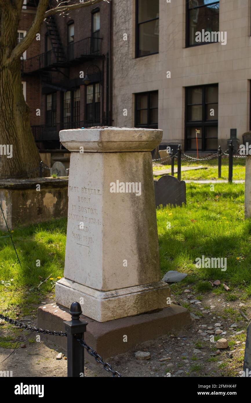 The Granary is Boston's 3rd oldest cemetery. Five victims of the Boston ...