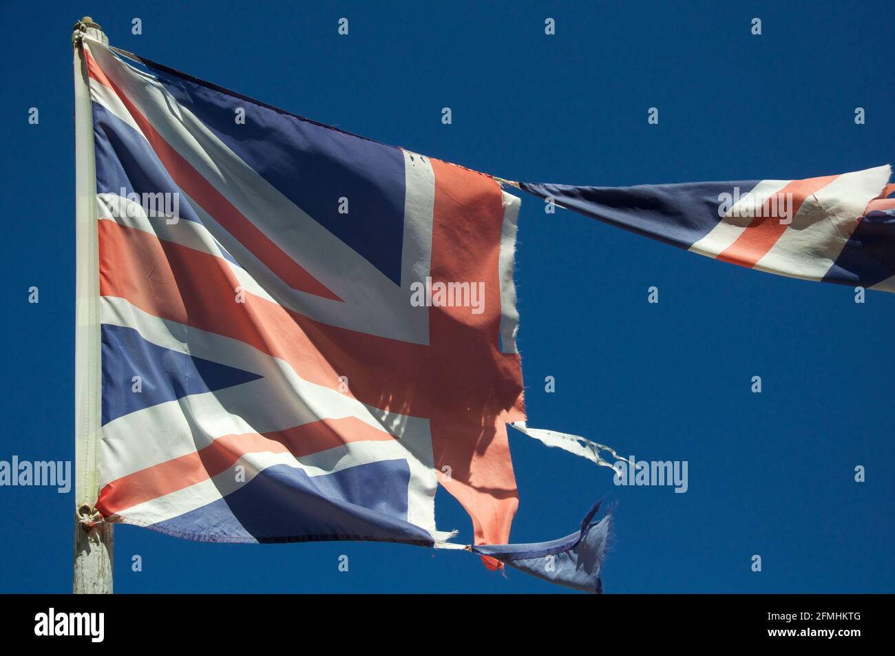 Frayed and torn union jack hi-res stock photography and images - Alamy