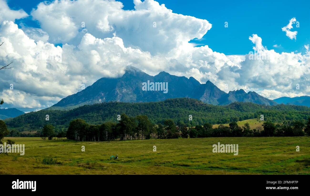 Mount barney national park hi-res stock photography and images - Alamy