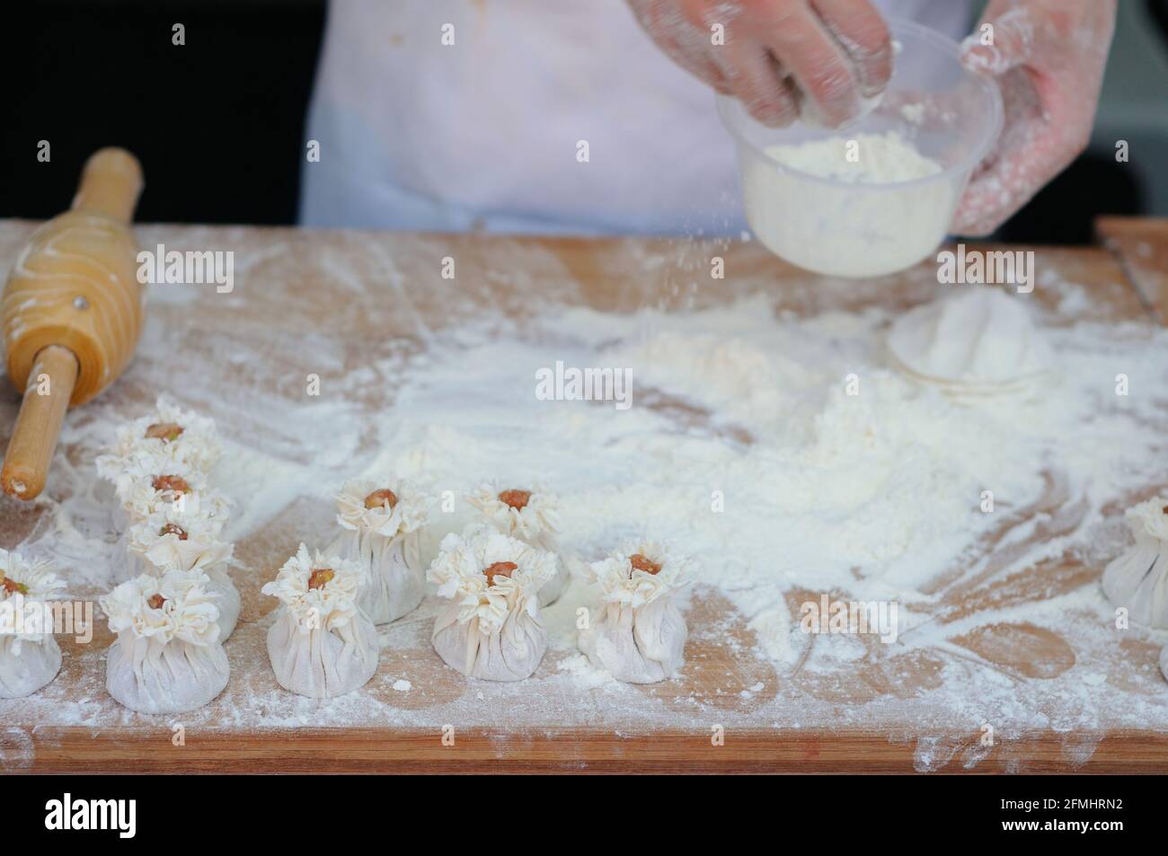 Preparing pastries chef hi-res stock photography and images - Alamy