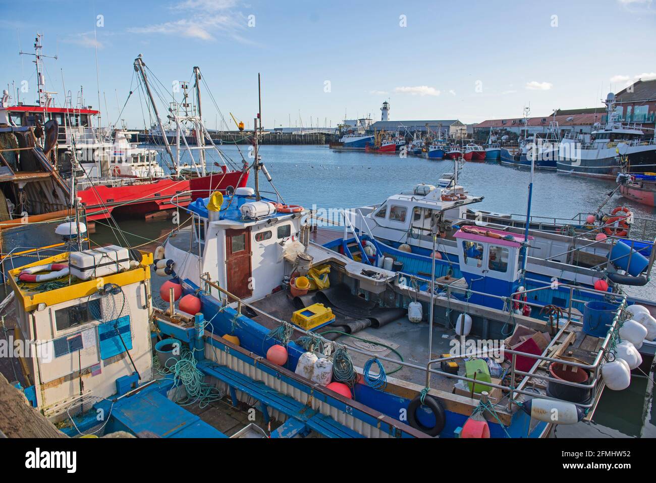 English coastal port hi-res stock photography and images - Alamy