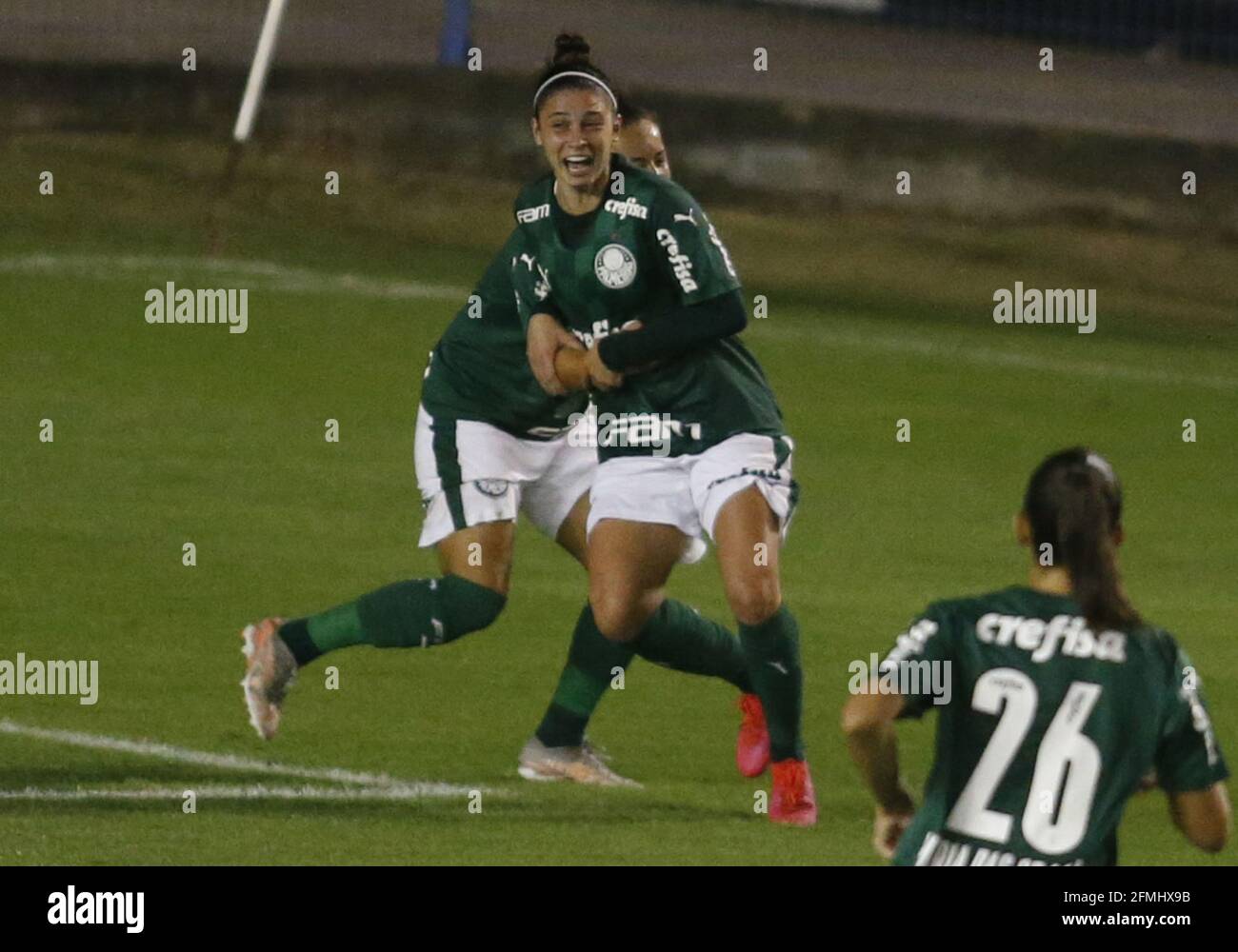 Bruna Calderan celebrates her goal during the Campeonato Brasileiro ...