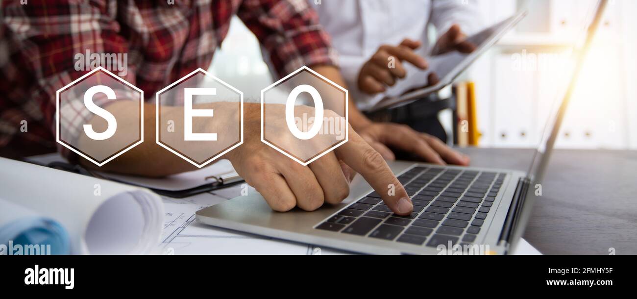 Digital marketing engineer hi-res stock photography and images - Alamy