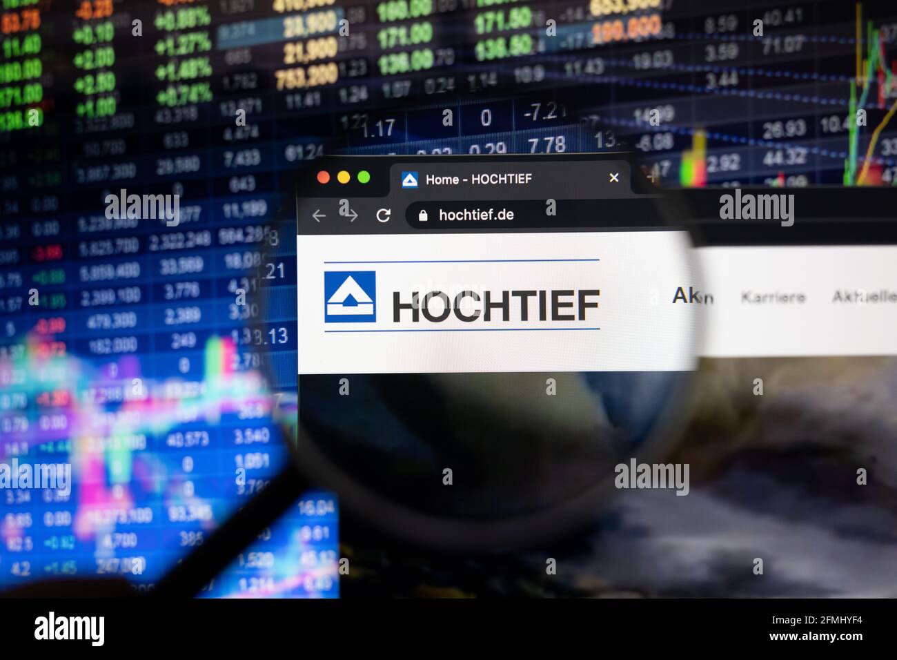 Hochtief Logo High Resolution Stock Photography and Images - Alamy