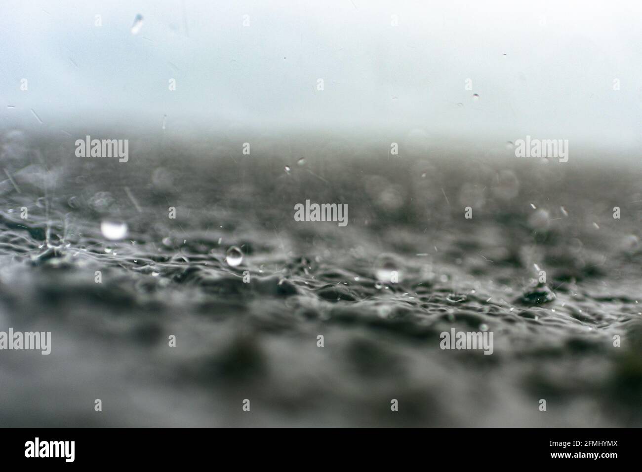 Droplets Hitting The Water Surface Ocean Sea Rain Drops Stock Photo - Alamy