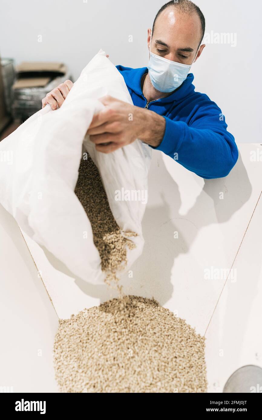 Milling grain machine hi-res stock photography and images - Alamy