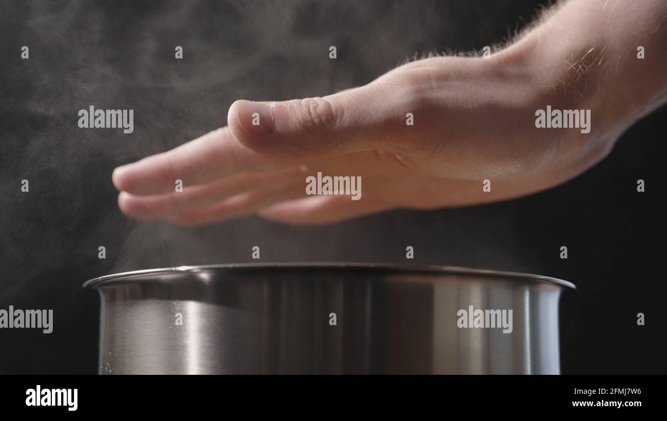 Steam over pot hi-res stock photography and images - Alamy