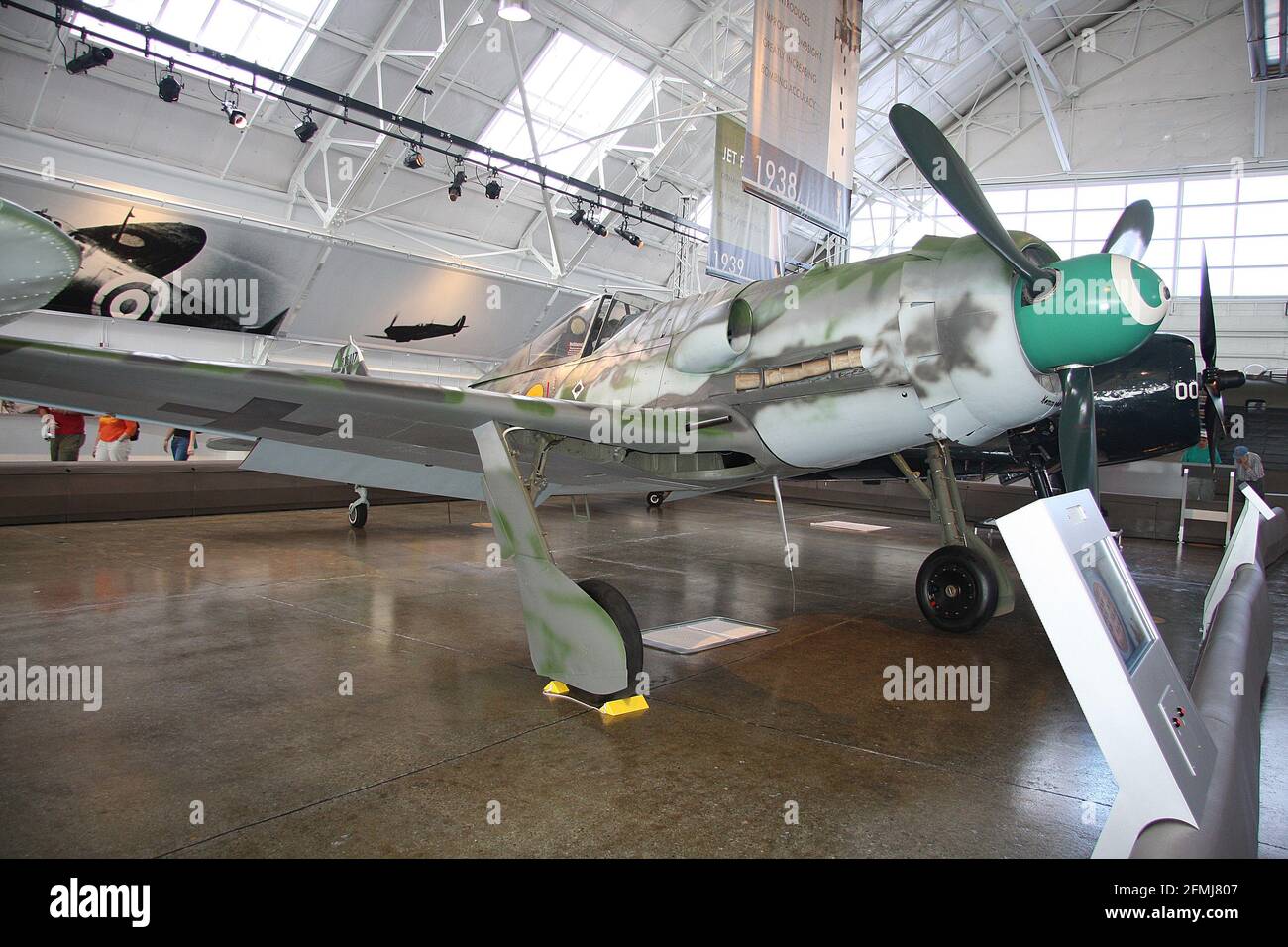 Flying heritage museum everett hi-res stock photography and images - Alamy
