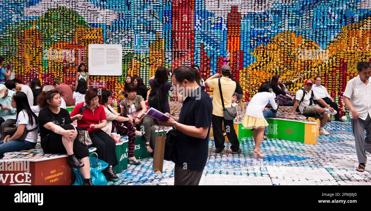 Rest area, Hong Kong shopping mall Stock Photo - Alamy