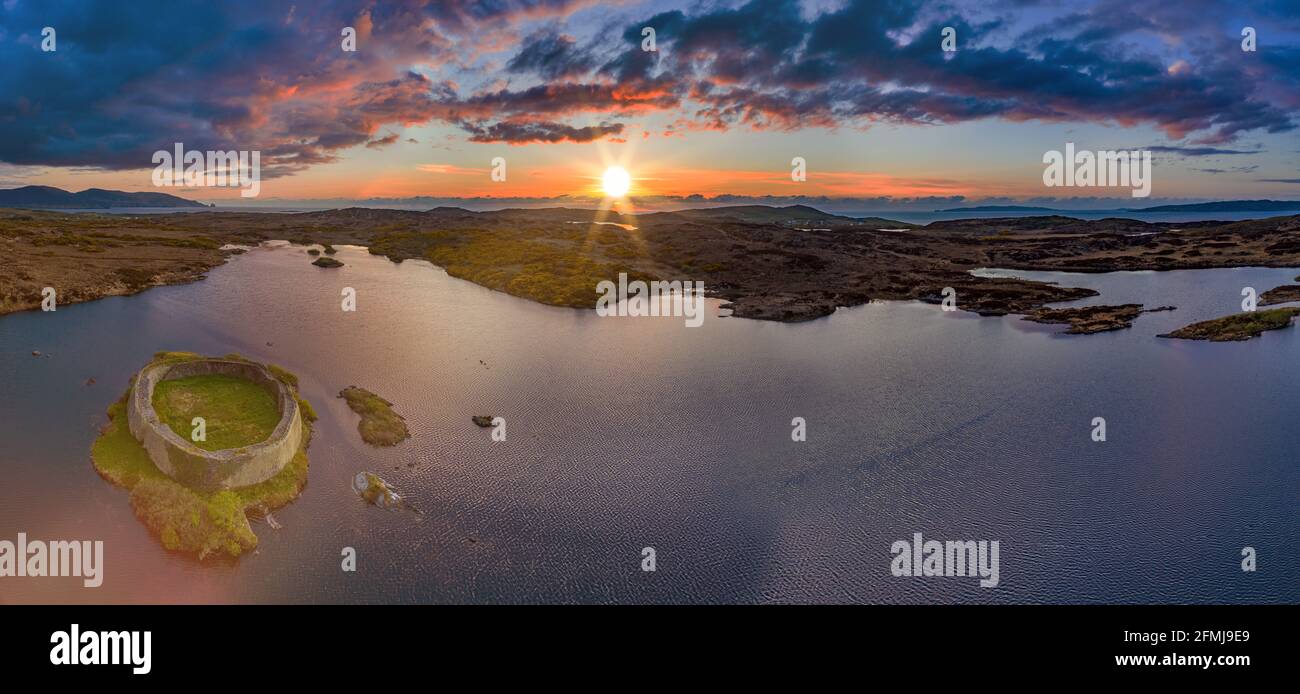 Aerial view of Doon Fort by Portnoo - County Donegal - Ireland Stock ...