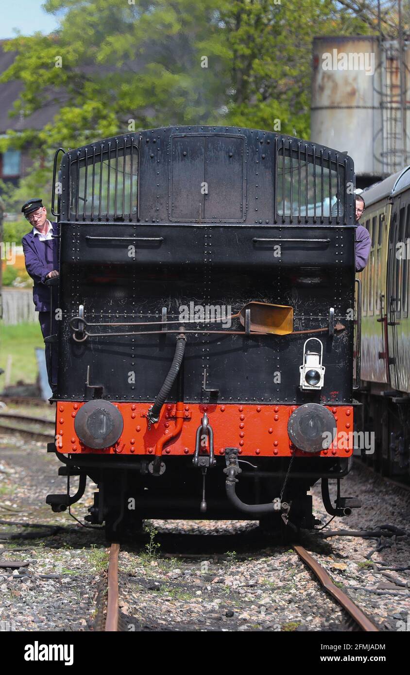 Tenterden, UK. 10th May 2021. Back on track. Volunteer crew back in the ...