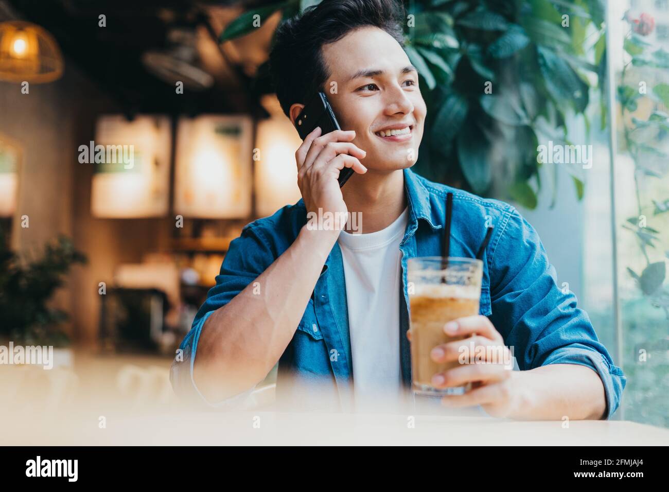 Filipino man working hi-res stock photography and images - Alamy