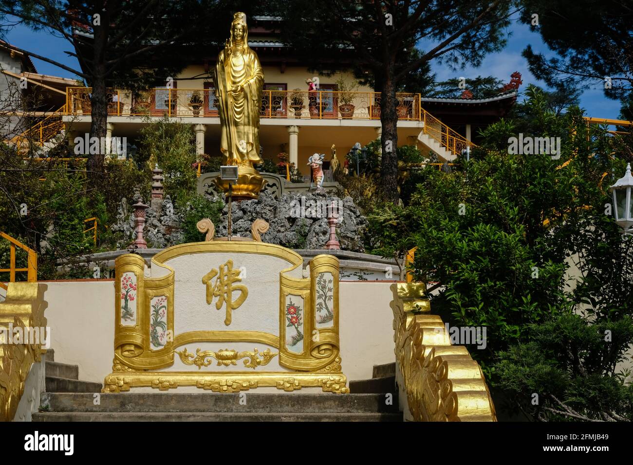 Ste Foy lès Lyon (France), May 08, 2021. Statue in the garden of the ...