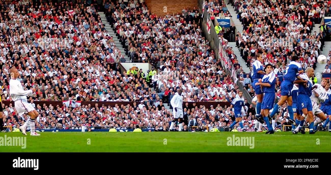 David beckham england free kick 2001 hi-res stock photography and ...