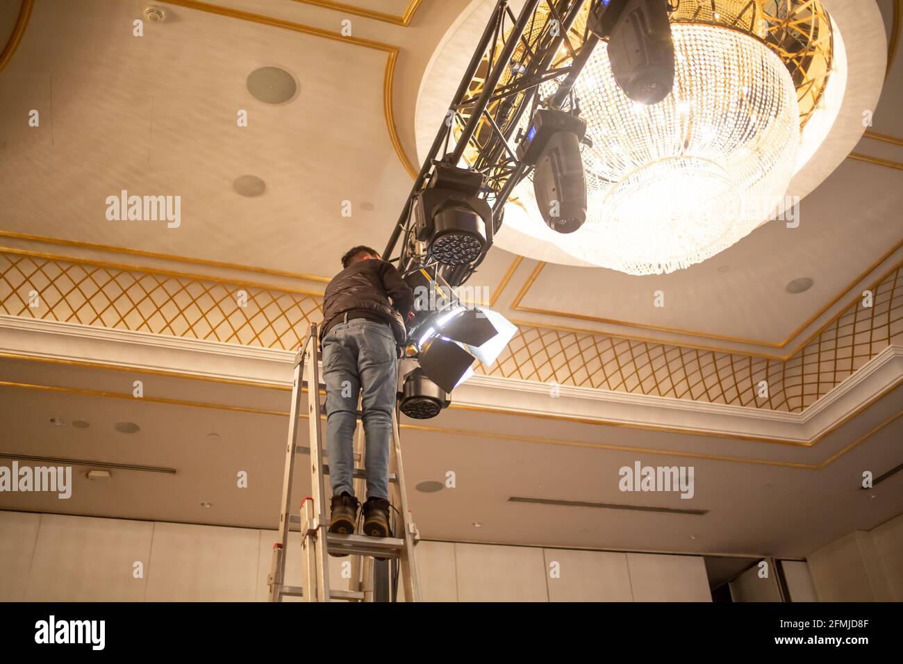 Concert stage set up hi-res stock photography and images - Alamy