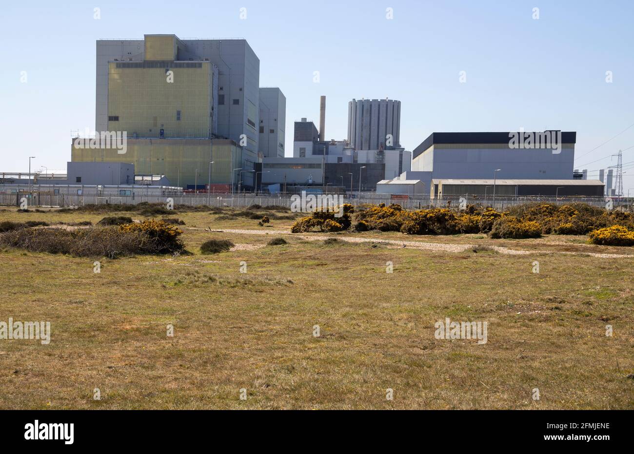 dungeness nuclear power station at dungeness kent Stock Photo - Alamy