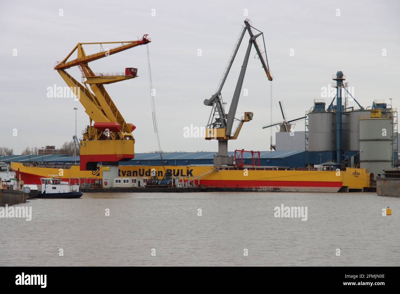 Merwehaven rotterdam hi-res stock photography and images - Alamy