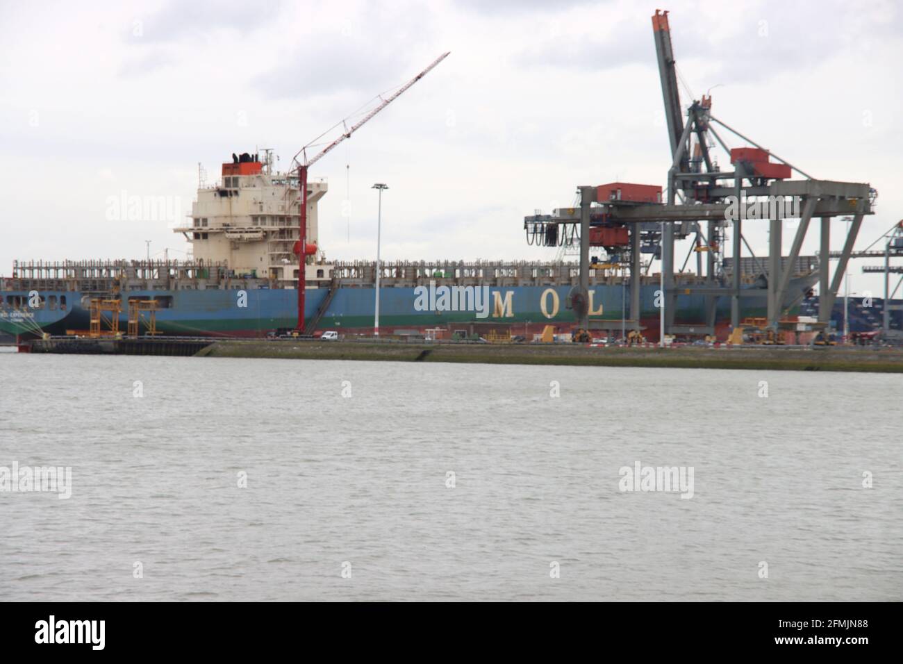 Mol refinery hi-res stock photography and images - Alamy