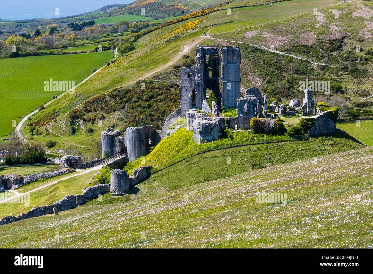 Fortification William The Conqueror Purbeck Hills Corfe Castle High ...