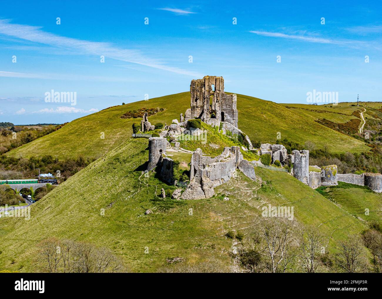 Fortification William The Conqueror Purbeck Hills Corfe Castle High ...