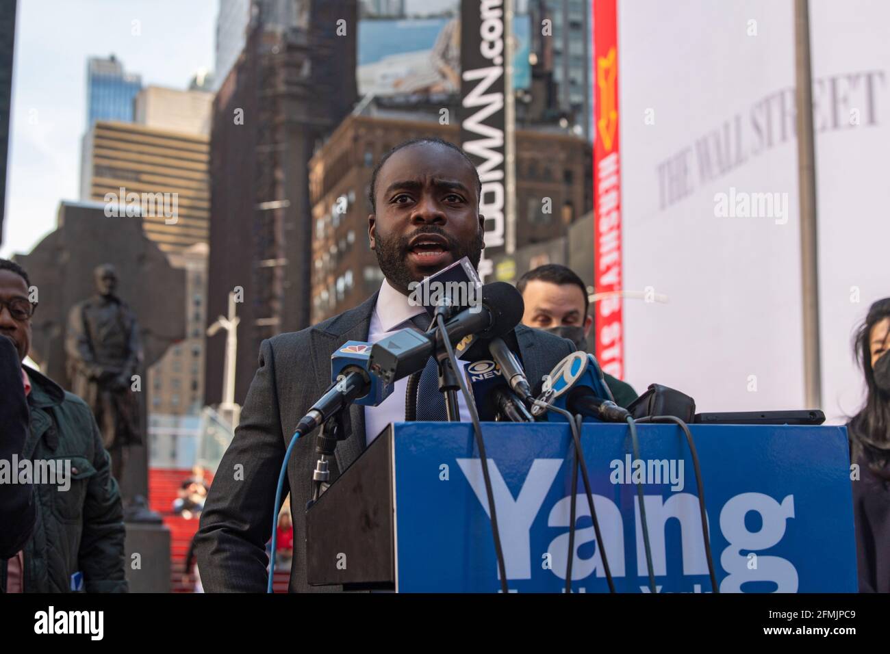 Edwin raymond hi-res stock photography and images - Alamy