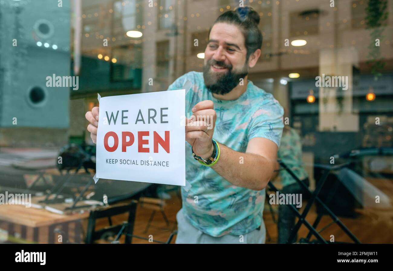 Opening poster hi-res stock photography and images - Alamy