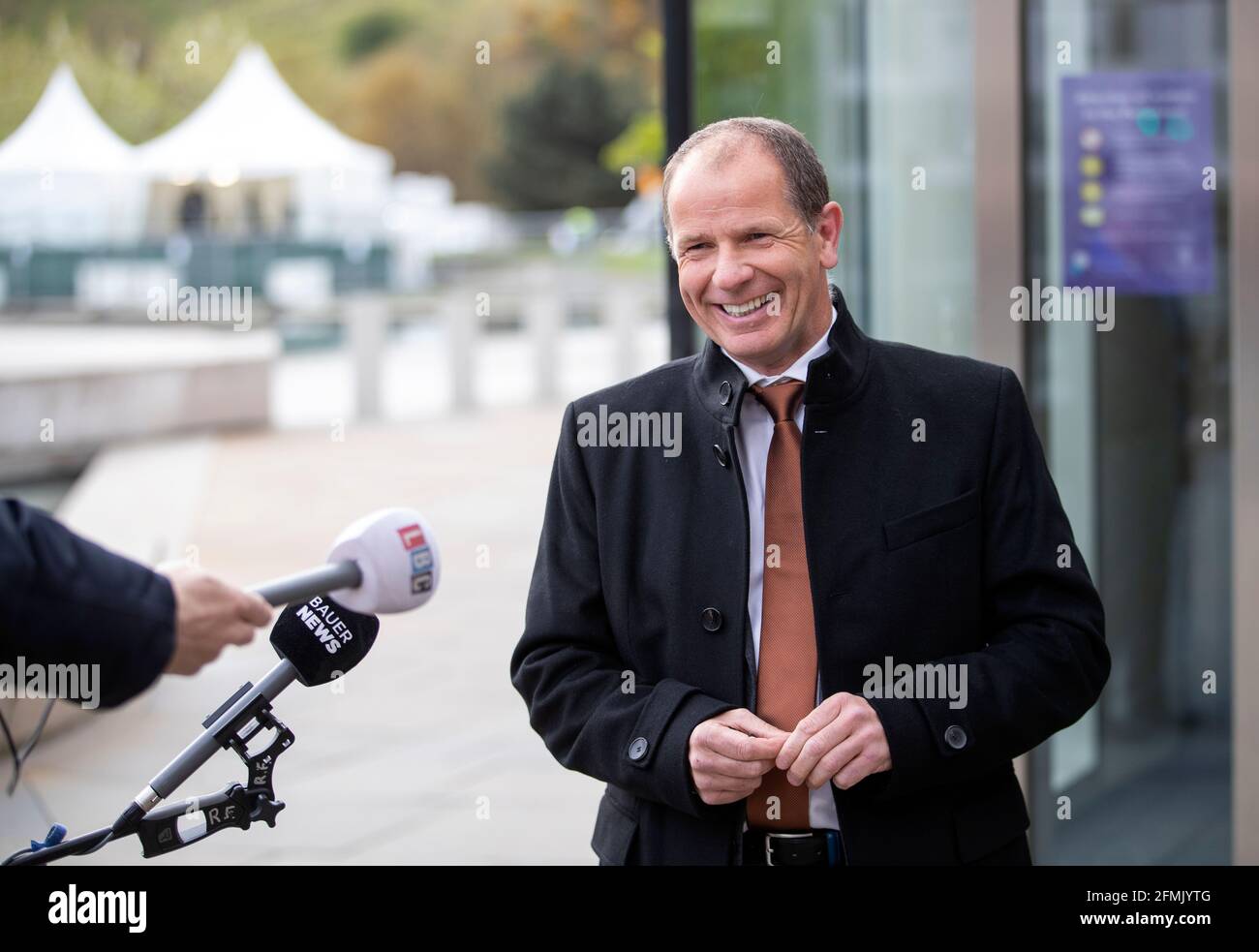 Jim fairlie snp hi-res stock photography and images - Alamy