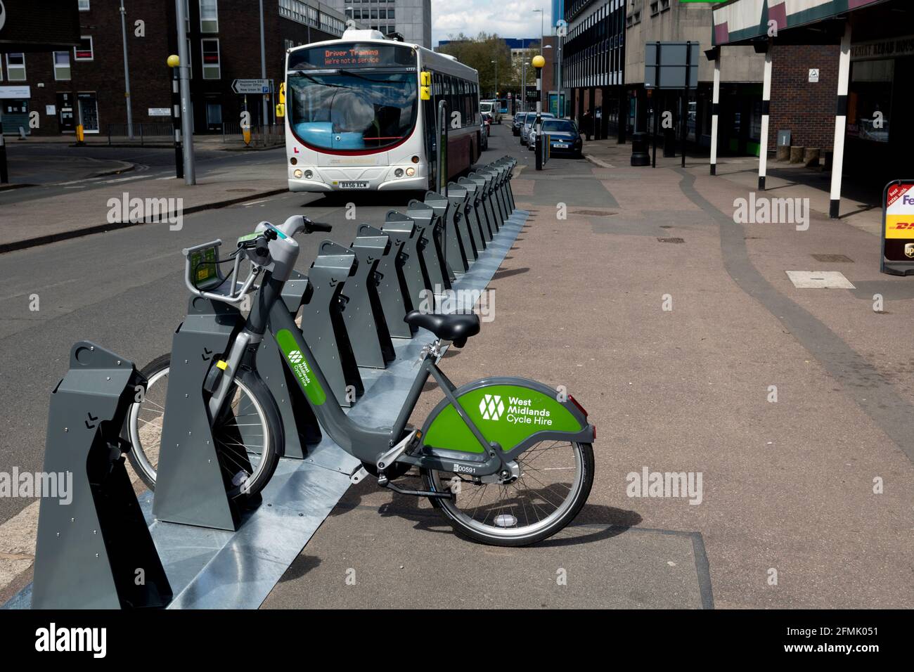 City centre cycles hi-res stock photography and images - Alamy